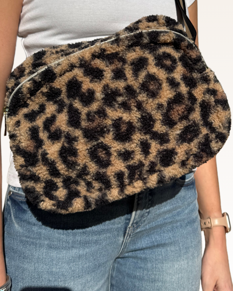 Oversized Sherpa Fanny Pack - Leopard Print | Jill Martin
